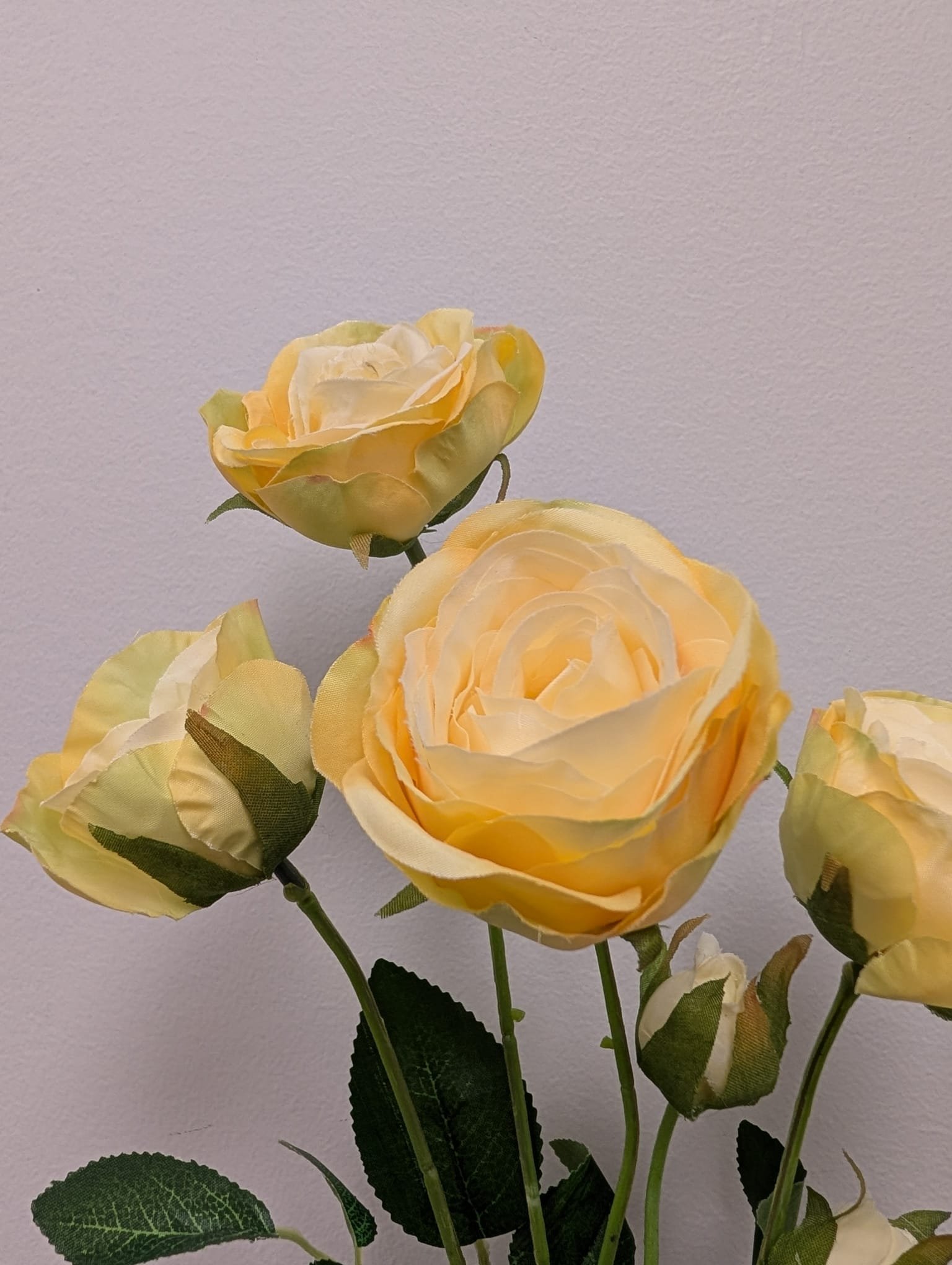 4 Head Yellow Spray Rose | Calgary Event Wholesale Wedding And Event Decor